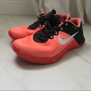 Nike Shoes for Women | Poshmark